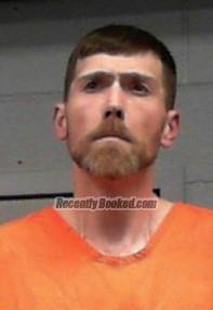 Recent Booking / Mugshot for Jonathan Michael Peet in Harrison County ...
