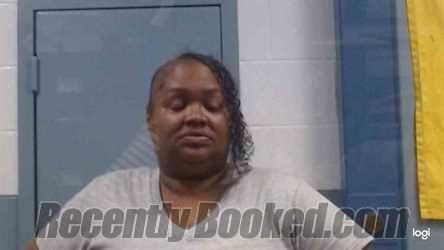 Recent Booking / Mugshot for Cornetta Denise Brisco in Kanawha County ...