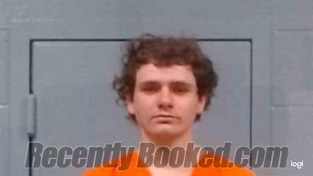 Recent Booking / Mugshot for Dustin Lee Estep in Kanawha County, West ...