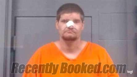 Recent Booking / Mugshot for Eric Brandon Fields in Kanawha County ...