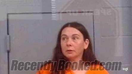 Recent Booking / Mugshot for Jennifer Leah Sadler in Kanawha County ...