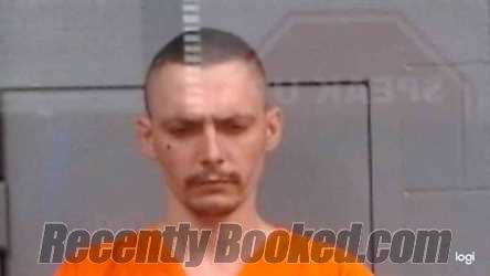 Recent Booking / Mugshot for JOSHUA SHANE DAVIS in Kanawha County, West ...