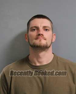 Recent Booking / Mugshot for Nathan Andrew Fields in Kanawha County ...