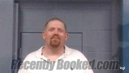 Recent Booking / Mugshot for Terence Lee Shelnutt in Kanawha County ...