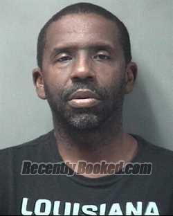 Recent Booking / Mugshot for DEIDRICK LEVAIL CAPERS in Galveston County ...