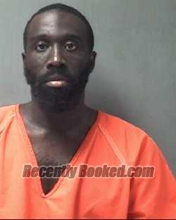 Recent Booking / Mugshot for ISAIAH XAVIER HOLT in Galveston County, Texas