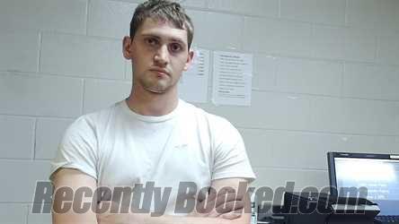 Recent Booking / Mugshot for TANNER REESE MURRAY in Galveston County, Texas