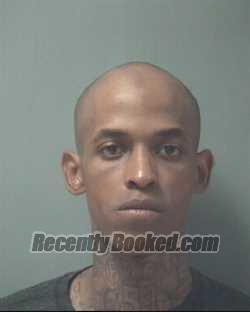 Recent Booking / Mugshot for JARVIS JAMAL MASON in Galveston County, Texas