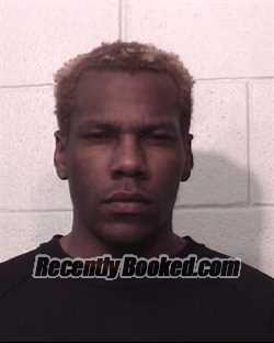 Recent Booking / Mugshot for TYLON TERRELL LYNCH in Galveston County, Texas
