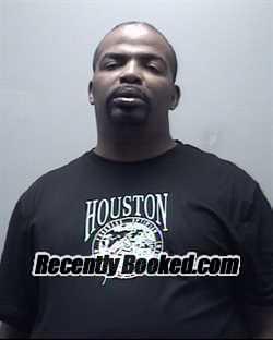 Recent Booking / Mugshot for JAMELLE RAMON GEORGE in Galveston County ...