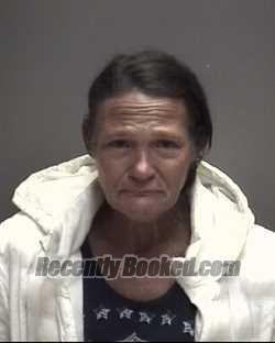 Recent Booking / Mugshot for JYLYNN RENEE MALIN in Galveston County, Texas