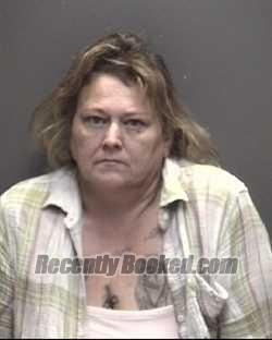 Recent Booking / Mugshot for CRYSTAL LYNN CUNNINGHAM in Galveston ...