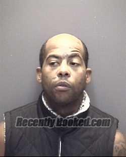 Recent Booking / Mugshot for JONATHON JERRELL MORGAN in Galveston ...