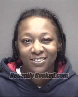 Recent Booking / Mugshot for TASHAE DANAYAHAZEL THOMAS in Galveston ...