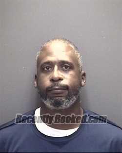 Recent Booking / Mugshot for LORENZO EMMANUEL SHAW in Galveston County ...