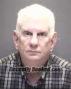Recent Booking / Mugshot for DAVID PAUL HARDCASTLE in Galveston County ...