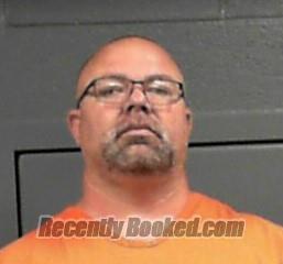Recent Booking / Mugshot for Jeremiah Allen Adkins in Lincoln County ...