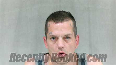 Recent Booking / Mugshot for Daniel Ryan Smoot in Logan County, West ...