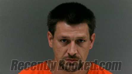 Recent Booking / Mugshot for Jeremy Darvin Ellis in Logan County, West ...