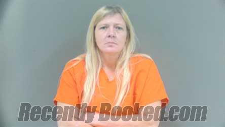 Recent Booking / Mugshot for Jessica Lynn Warrix in Logan County, West ...