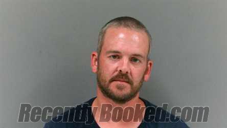 Recent Booking / Mugshot for Robert Spradlin in Logan County, West Virginia