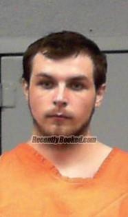 Recent Booking / Mugshot for Dustin Joshua Lowery in Marion County ...