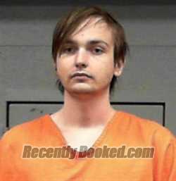 Recent Booking / Mugshot for Logan Nicholas Summers in Marion County ...