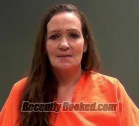 Recent Booking / Mugshot for Tia Lynn Enmund in Marshall County, West Virginia