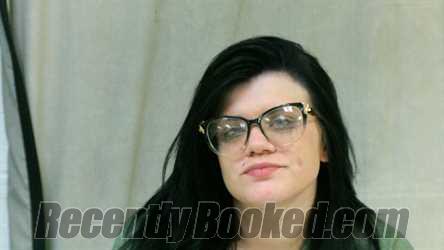 Recent Booking / Mugshot for Chrislyn Jade Davis in Mingo County, West ...