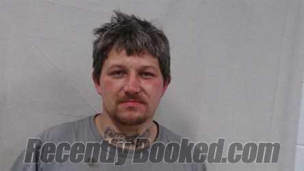 Recent Booking / Mugshot for Daniel Jordan Lane in Nicholas County ...