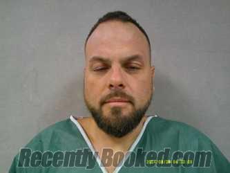 Recent Booking / Mugshot for Jonathan Blake Comer in Nicholas County ...