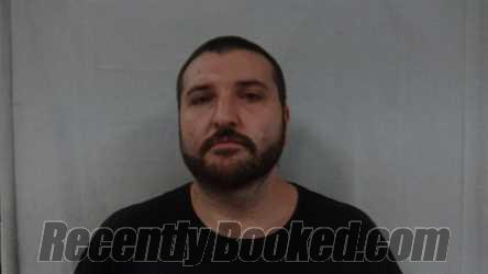 Recent Booking / Mugshot for Matthew James Hammons in Nicholas County ...