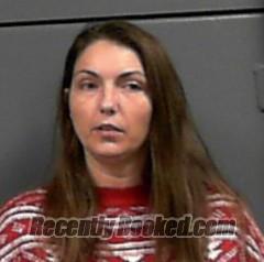 Recent Booking / Mugshot for Victoria Renee Puckett in Putnam County ...