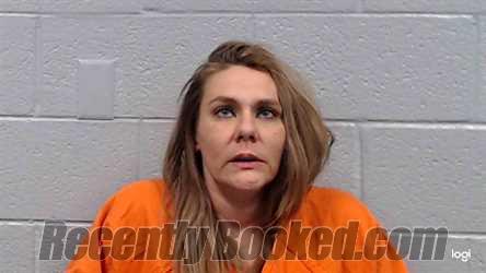 Recent Booking / Mugshot for Donna Lynn Comer in Raleigh County, West ...