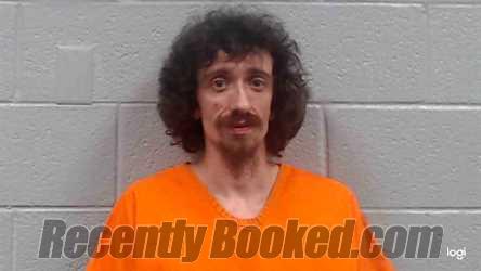 Recent Booking / Mugshot for Michael Raymond Ward in Raleigh County ...