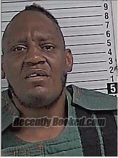 Recent Booking / Mugshot for JAMES DEREK COTTON in Bay County, Florida