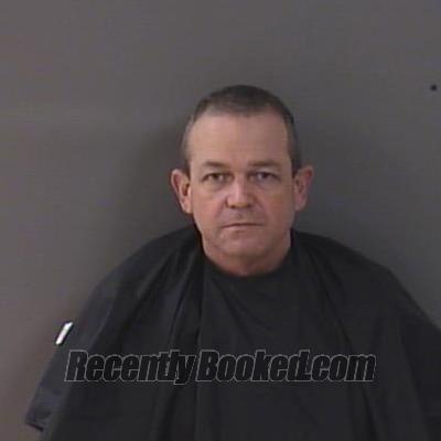 Recent Booking / Mugshot for David Lynn Selph in Indian River County ...