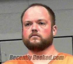 Recent Booking / Mugshot for Trace Edwards Daugherty in Ritchie County ...