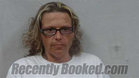 Recent Booking / Mugshot for Annette Marie Starcher in Roane County ...