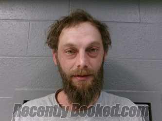 Recent Booking / Mugshot for Travis James Humphrey in Upshur County ...