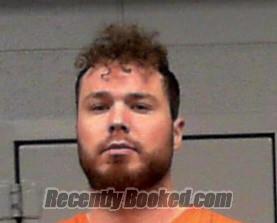 Recent Booking / Mugshot for Johnathan Patrick Lott in Wood County, West Virginia