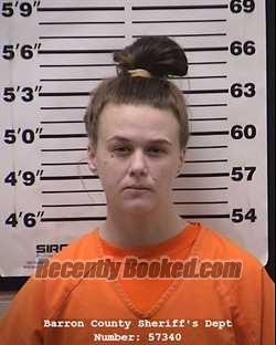 Recent Booking / Mugshot for Amanda Lee Everson in Barron County, Wisconsin