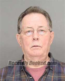 Recent Booking / Mugshot for DENNIS JAMES FARR in Brown County, Wisconsin