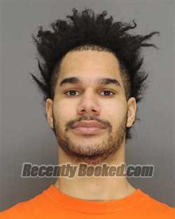 Recent Booking / Mugshot for ANTJUAN JOHN ZEUTZIUS in Brown County ...