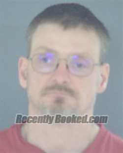 Recent Booking / Mugshot for NICHOLAS BURTON BOWDEN in Chippewa County ...