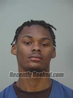 Recent Booking / Mugshot for LORENZO ANTWAN BELL in Dane County, Wisconsin