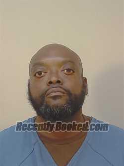 Recent Booking / Mugshot for ERIC LAMONT GORDON in Dane County, Wisconsin
