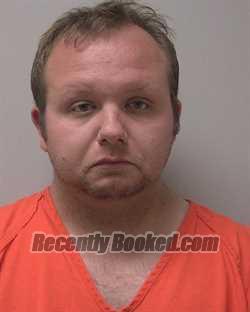 Recent Booking / Mugshot for COLTON DONALD JON MUELVER in Marathon ...