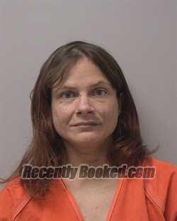 Recent Booking / Mugshot for DAWN SHERRI LOMONTE in Marathon County ...