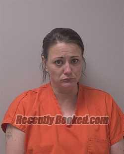 Recent Booking / Mugshot for JENNIFER NICHOLE HOCKING in Marathon ...